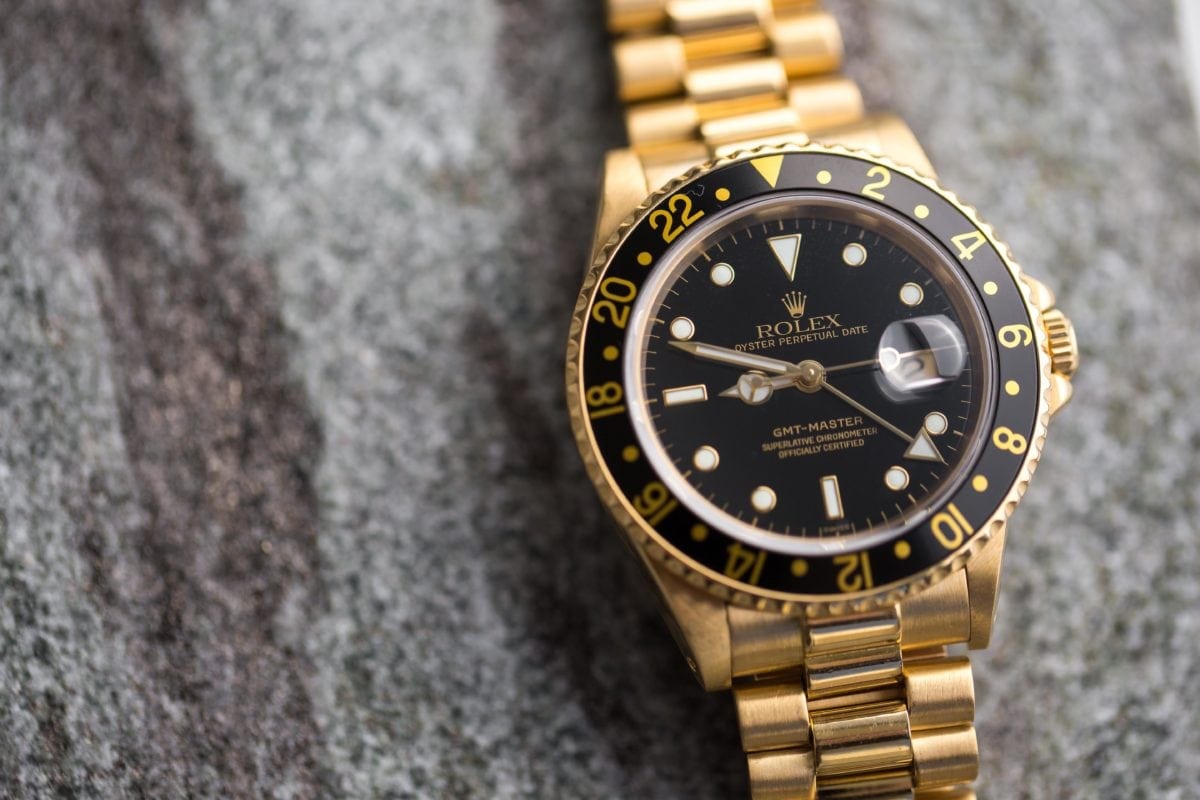 Rolex GMT Master vs. GMT Master II - Crown & Caliber Blog