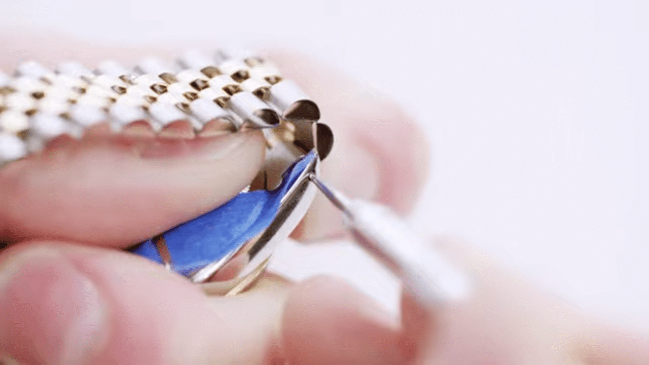 How to Change a Bracelet | Watch with Lug Holes - Crown & Caliber Blog